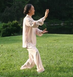 How Tai Chi Trains the Brain and Body for Real-Life Walking Challenges ...
